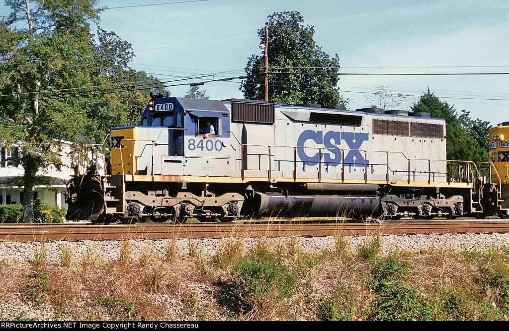 CSX 8400